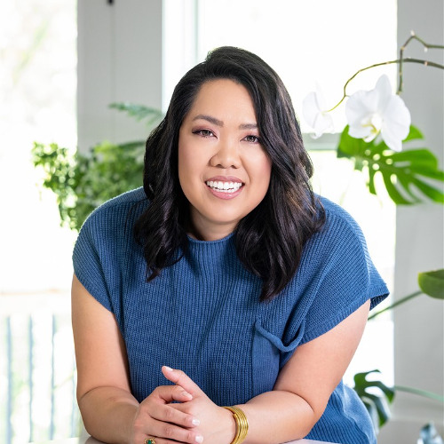Stream episode Ep. 100 - Taking a Career Break - Laura Nguyen by Dear Human Resources: podcast ...