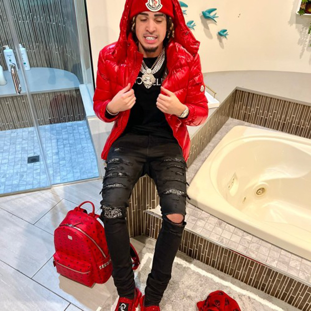 Stream Punchmade Dev - Money War by 𝕺𝕾𝕿𝕭😈 | Listen online for free on ...