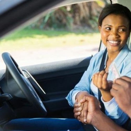 Stream Top 5 Advantages of Automatic Driving Lessons by LetsLearnSchoolofMotoring | Listen ...