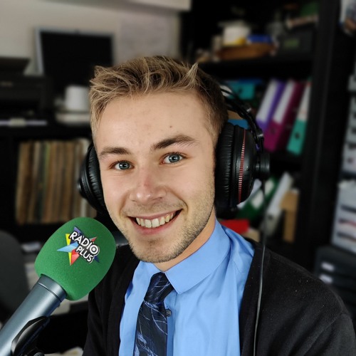 Stream SIMON ET LA RADIO by RADIO PLUS | Listen online for free on ...