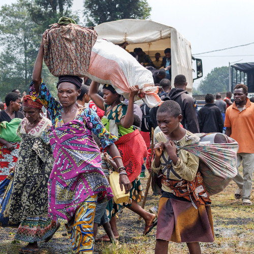 Stream Studio Hirondelle RDC | Listen to Dans les zones en conflit, les ...