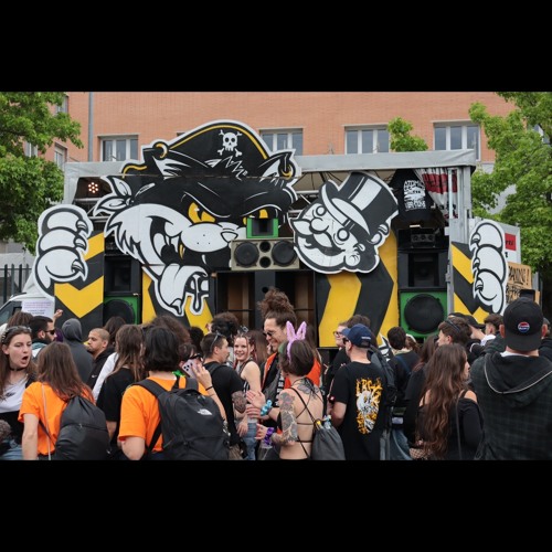 Stream Drunky funky (Padova street parade 2025) by Giacomino.atomic ...