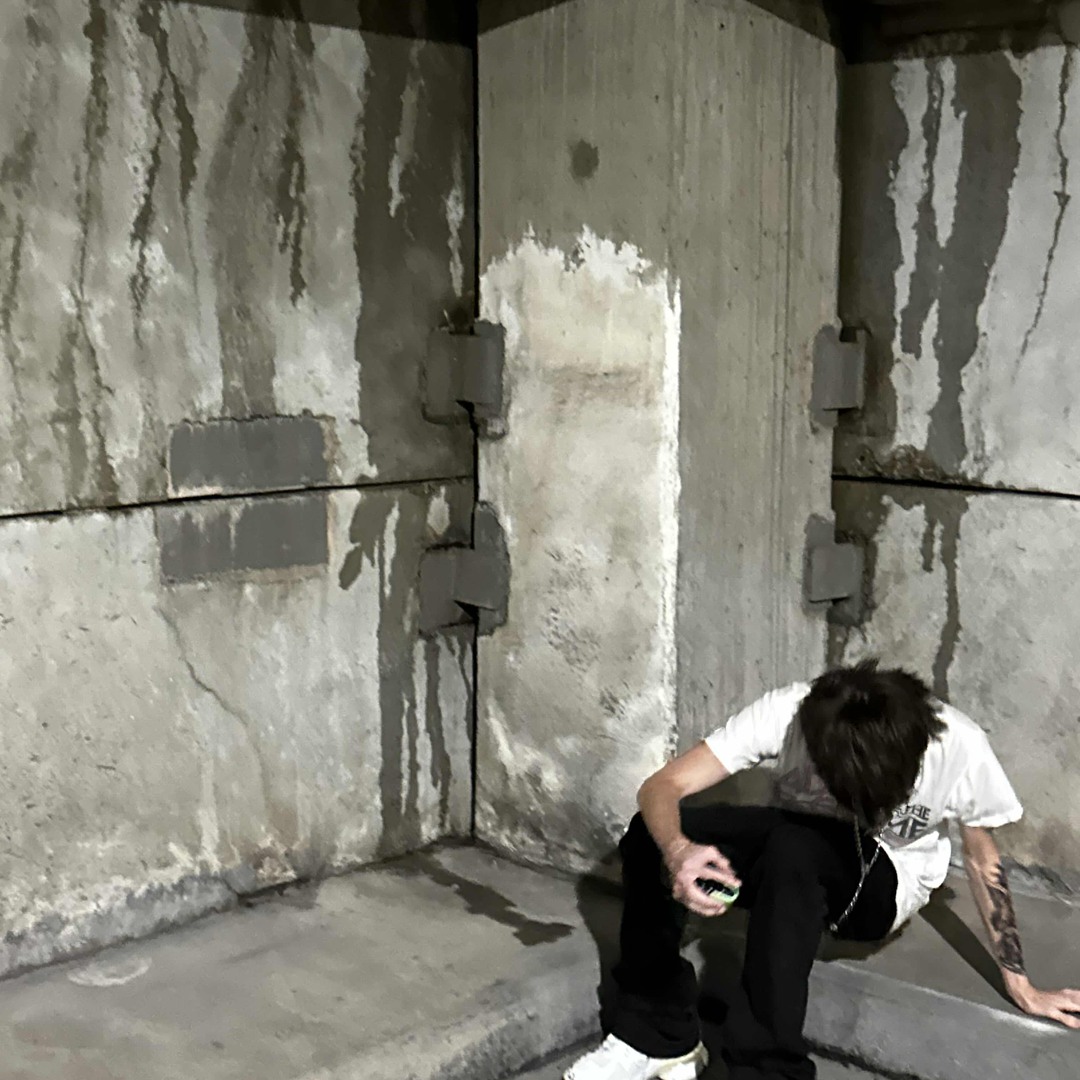 Stream show out by licketyyy | Listen online for free on SoundCloud