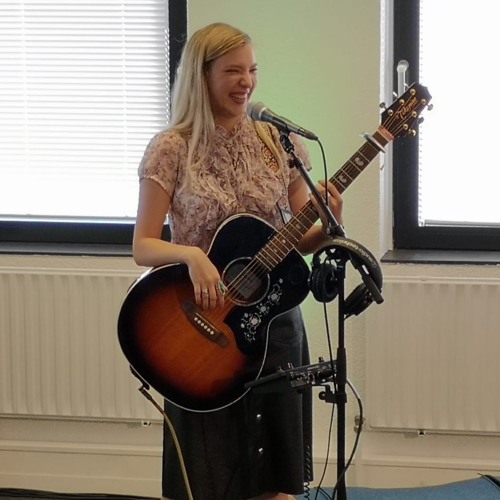 Stream episode Melanie Ryan (Singer-songwriter) - De Ondernemer XL 12 ...