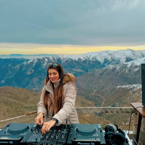 Stream Ray Costa - Chile/Farellones (Julho 2024) by Ray Costa | Listen ...