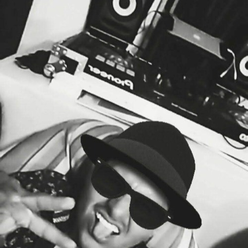 Stream TRANMISION EN VIVO POR CALIFORNIAREMIX RADIO DE DJ GIO by DJGIO ...