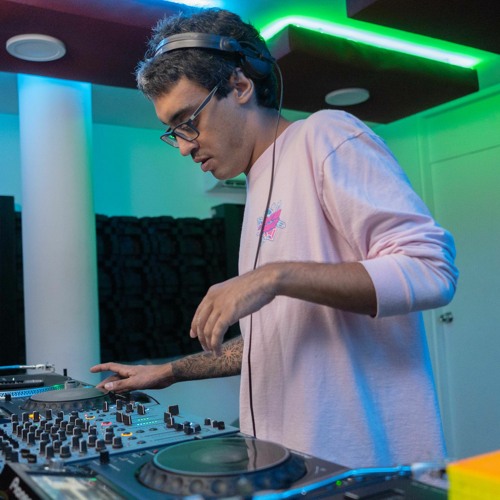 Stream Bala Studio Guest Sessions #6 - Marco Vinelli by Bala Studio ...