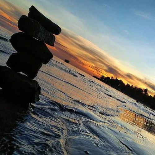 Stream Derek Ingui | Listen to png playlist online for free on SoundCloud