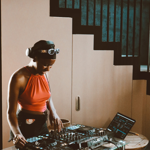 Stream The Daring Deeply Show by Asanda LDN w/ DON'T CALL ME TAKO - 22 ...