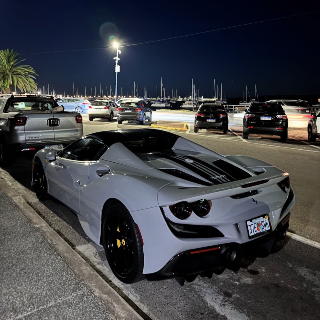 Stream MONTAGEM GREEN RENITCH V1 - DJ Tsk.4 (slowed and reverb) by fearikkkko | Listen online ...