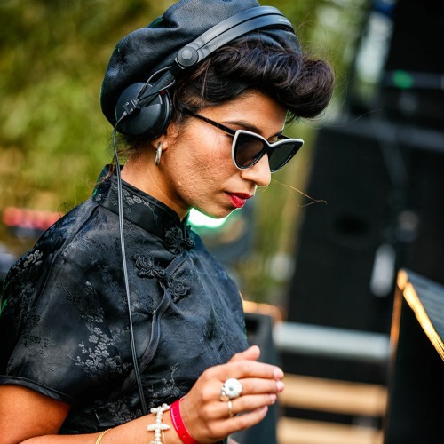 Stream Nabihah Iqbal at Dekmantel Festival by dekmantel | Listen online ... Stream Nabihah Iqbal at Dekmantel Festival by dekmantel | Listen online ...
