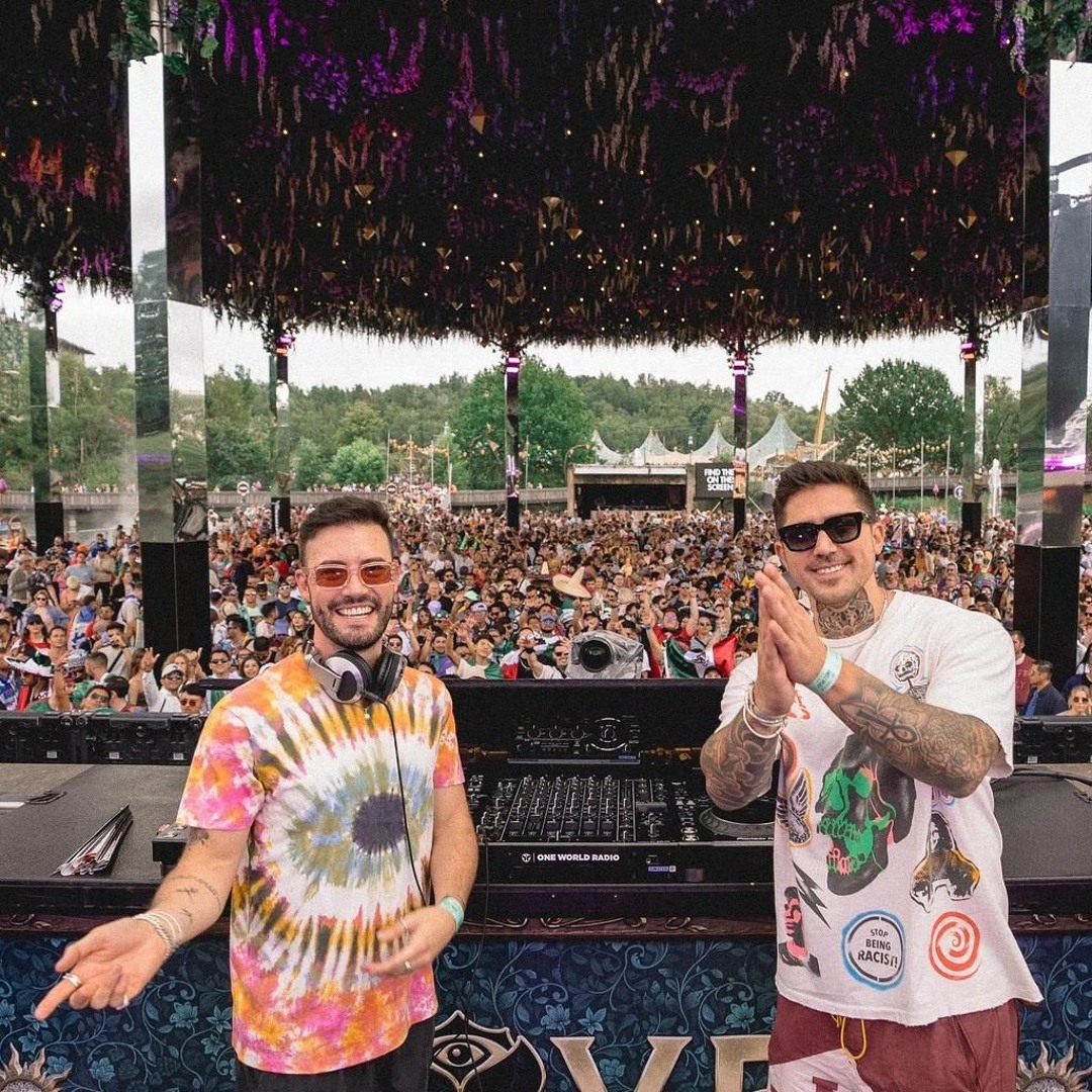 Stream Live @ Tomorrowland 2023 - Crystal Garden Stage by Tom & Collins ...