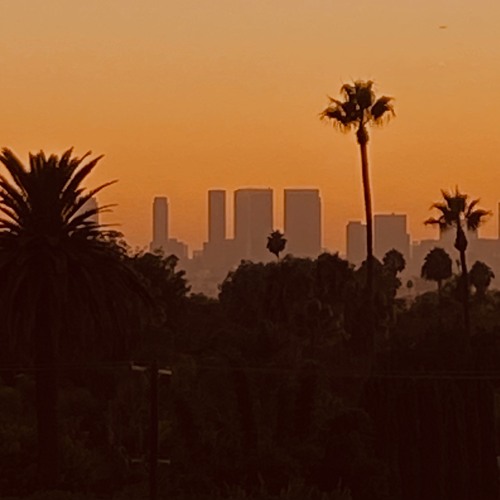 Stream Monday Mini house Mix by Midnite Mind | Listen online for free ...