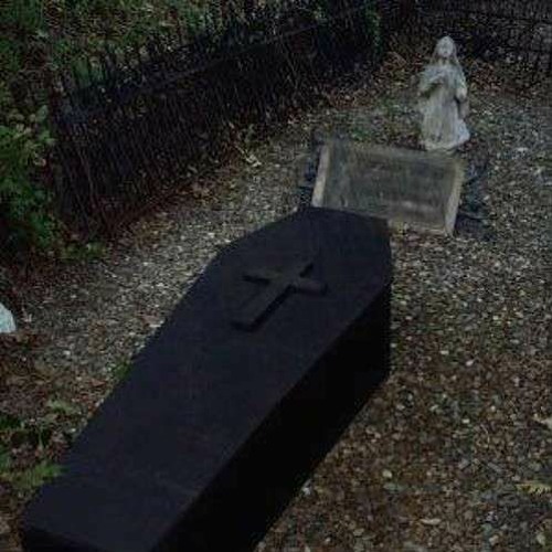 Stream 2MYGRAVE - ROSES TO MY GRAVE (prod. BIV) by UNDERGROUNDTONES ...