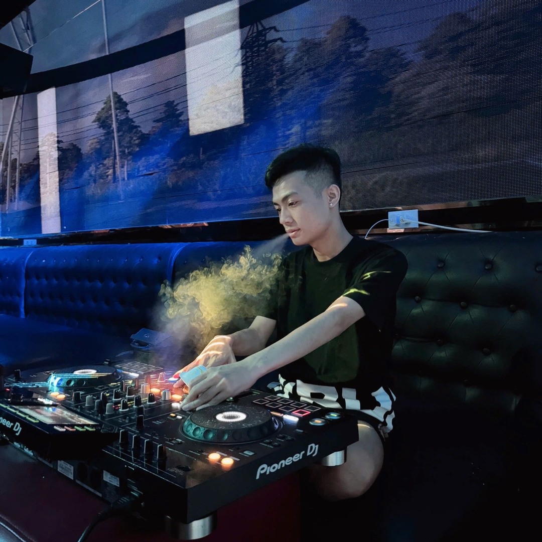 Stream NST 2K25 - HPBD ToMe 22/05 - XEKOO MIX by XEKOO | Listen online for free on SoundCloud