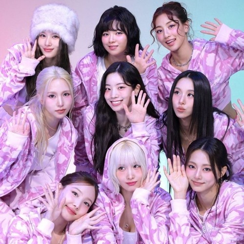 Stream ⭐ | Listen to TWICE playlist online for free on SoundCloud