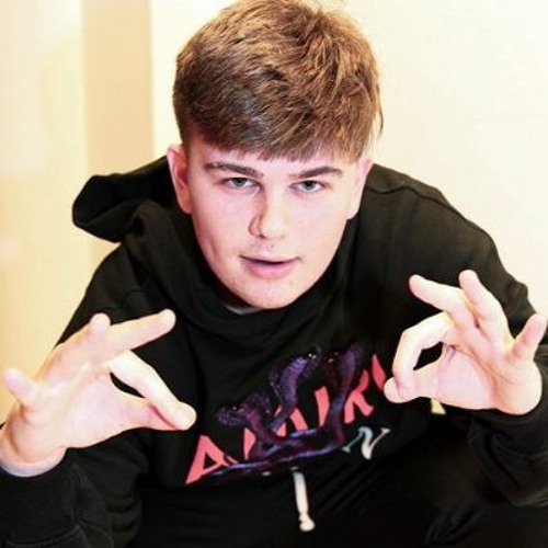 Stream MaxThaDemon - Demon Flow by NWHH MUSIC | Listen online for free ...