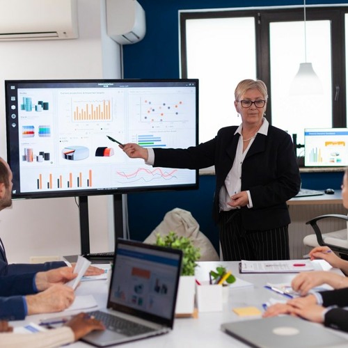 Stream episode Create Your First Power BI Paginated Report: A Simple ...