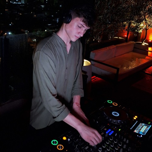 Stream Live Set | Eleven Rooftop 2024 by Dzhon | Listen online for free ...