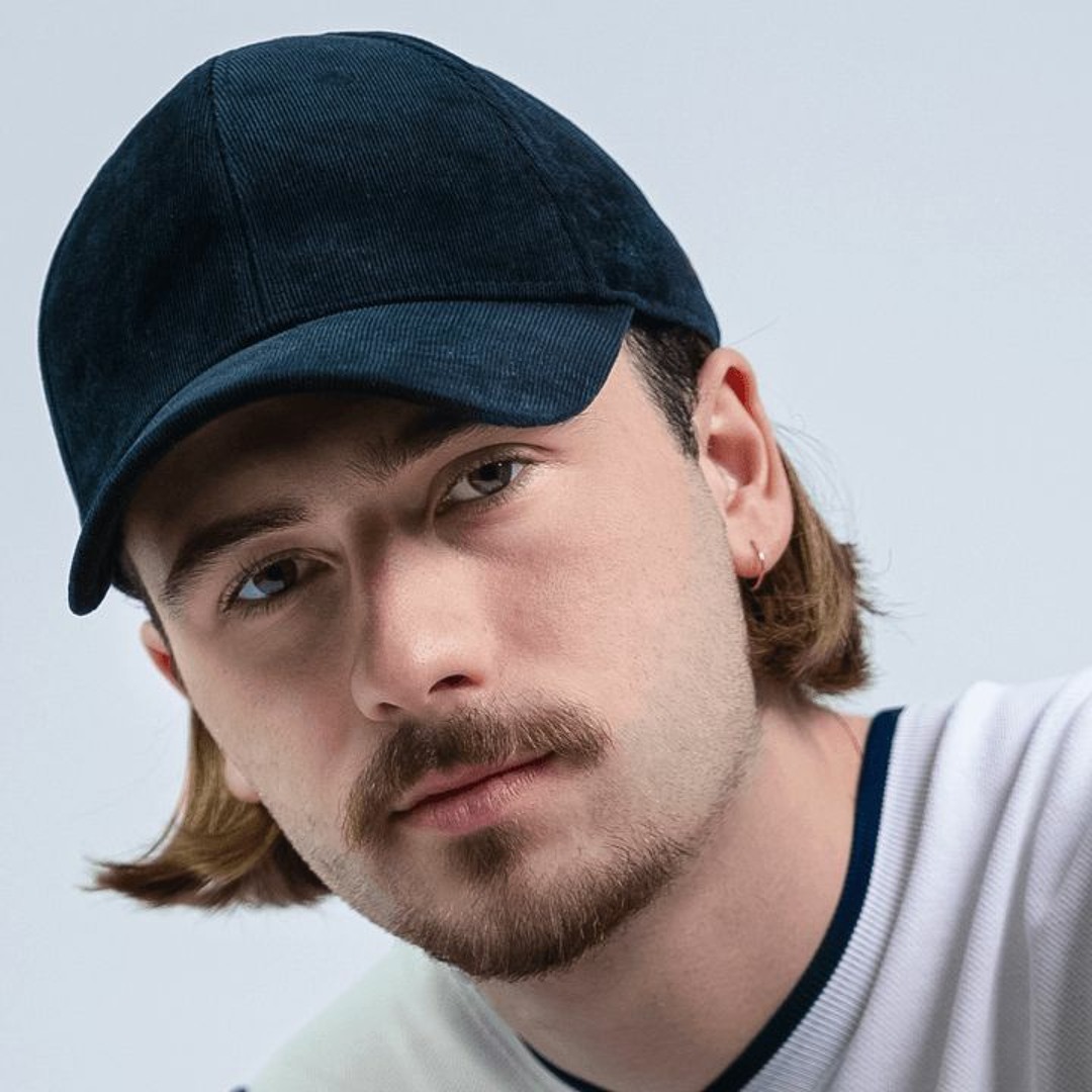 Stream Pierre Garnier - Ceux Qu'on Était (JLOW Remix) by JLOW | Listen ...