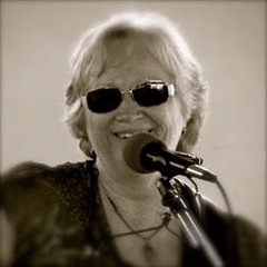 Anna Moo's Instagram, Twitter & Facebook on IDCrawl