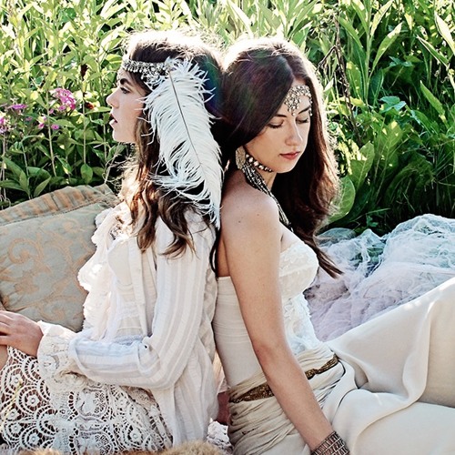 Stream Nest of Sisters vignette by Heather Rhodes at Studio Petronella ...