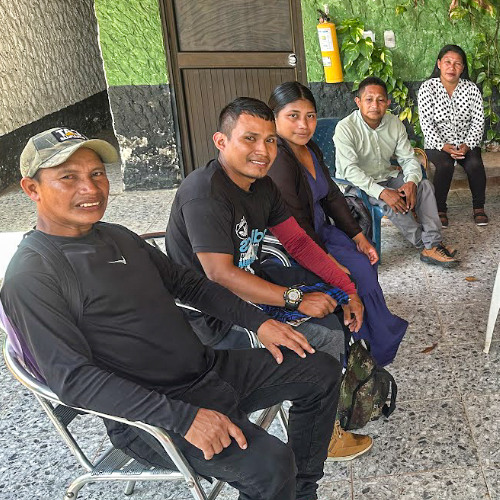 Stream La lucha de la comunidad piaroa de Caño Guama del Alto Sipapo ...