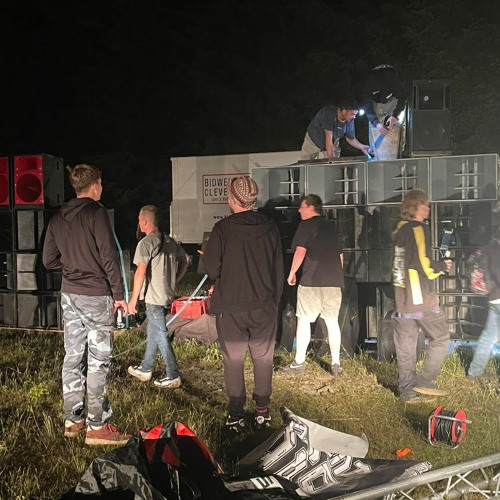 Stream EMBRACE THE DRUM AND BASS - DJ DRED // RESIDENT MIX by Slap Head ...