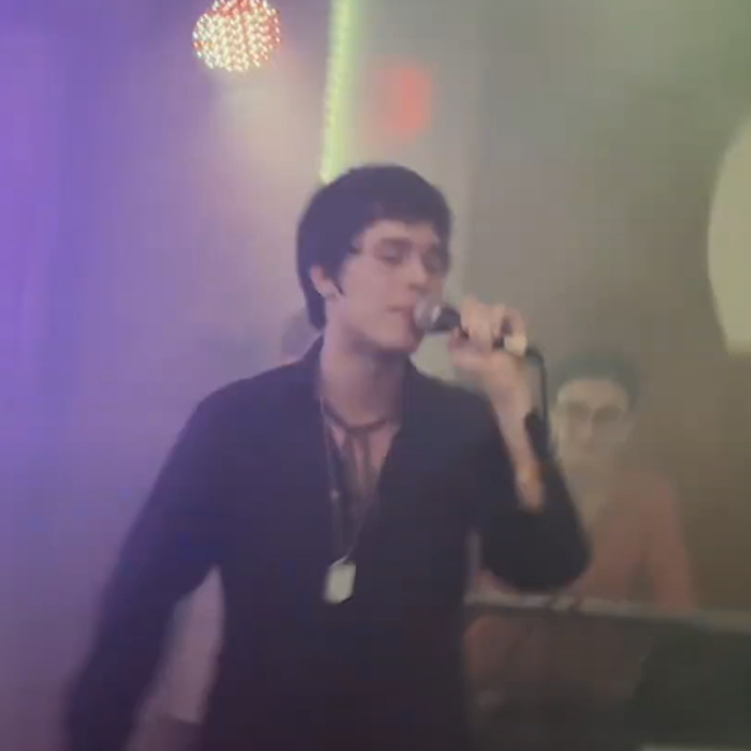 Stream #hashtag (live performance) by ilyproxy archive | Listen online ...