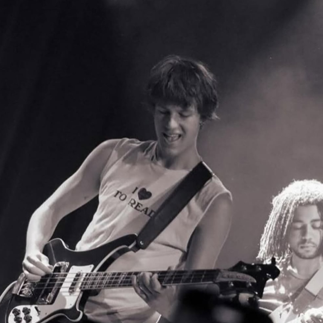 Stream Malcolm Todd - Chest Pain (I Love) (Acoustic) by THE LEAD MAN ...