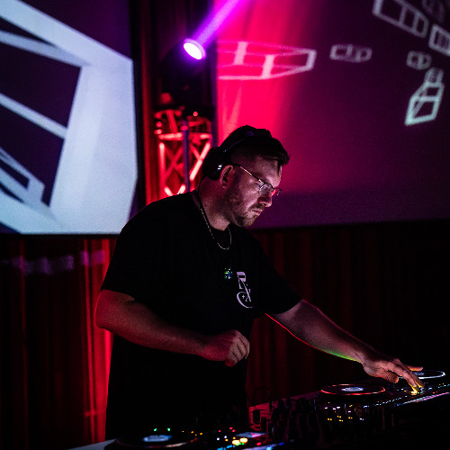 Stream just like that bass legacy by Bass Legacy | Listen online for ...