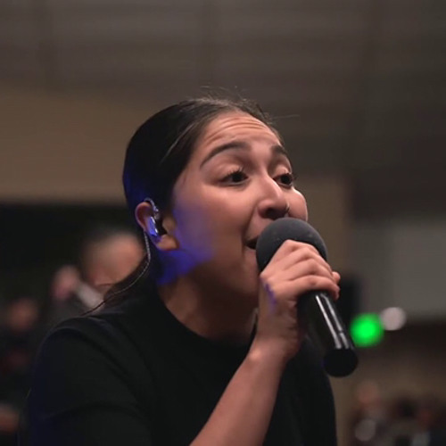 Stream Celebra Victorioso | Linderos Medley- Centro Vida by Genesis ...