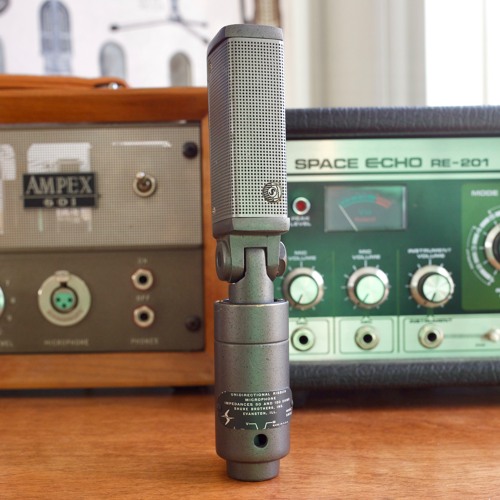 Stream episode Shure SM33 by Cole Picks Vintage podcast | Listen online ...