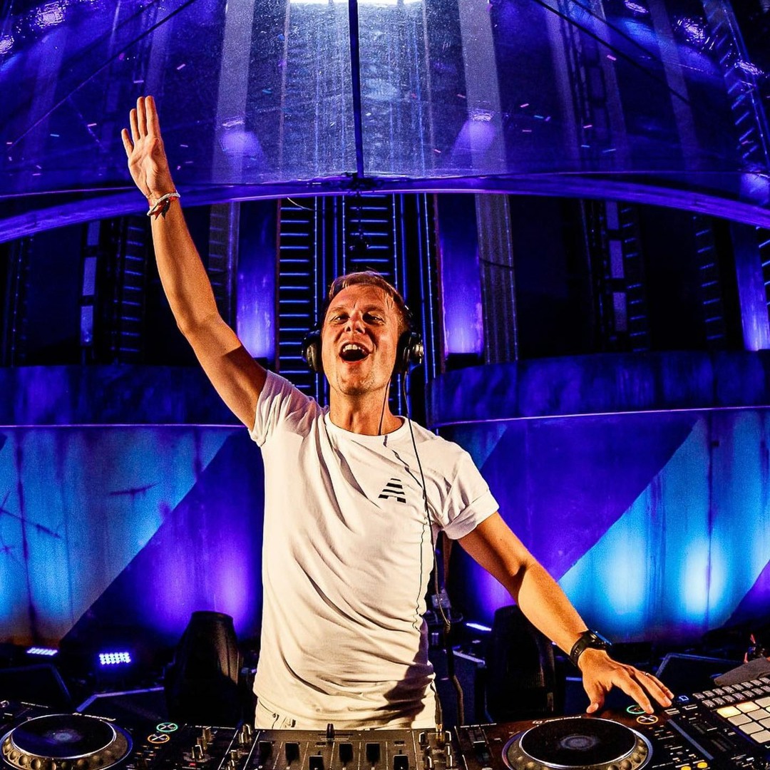 Stream Armin van Buuren - Computers Take Over The World by Vince Jack ...