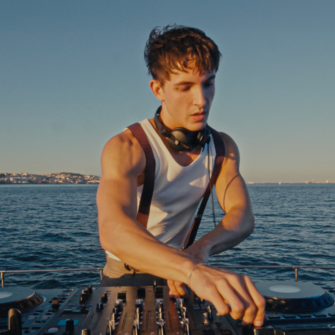 Stream Spotlight (Techno/Psytrance) DJ Set by Cristobal Pesce | Listen ...