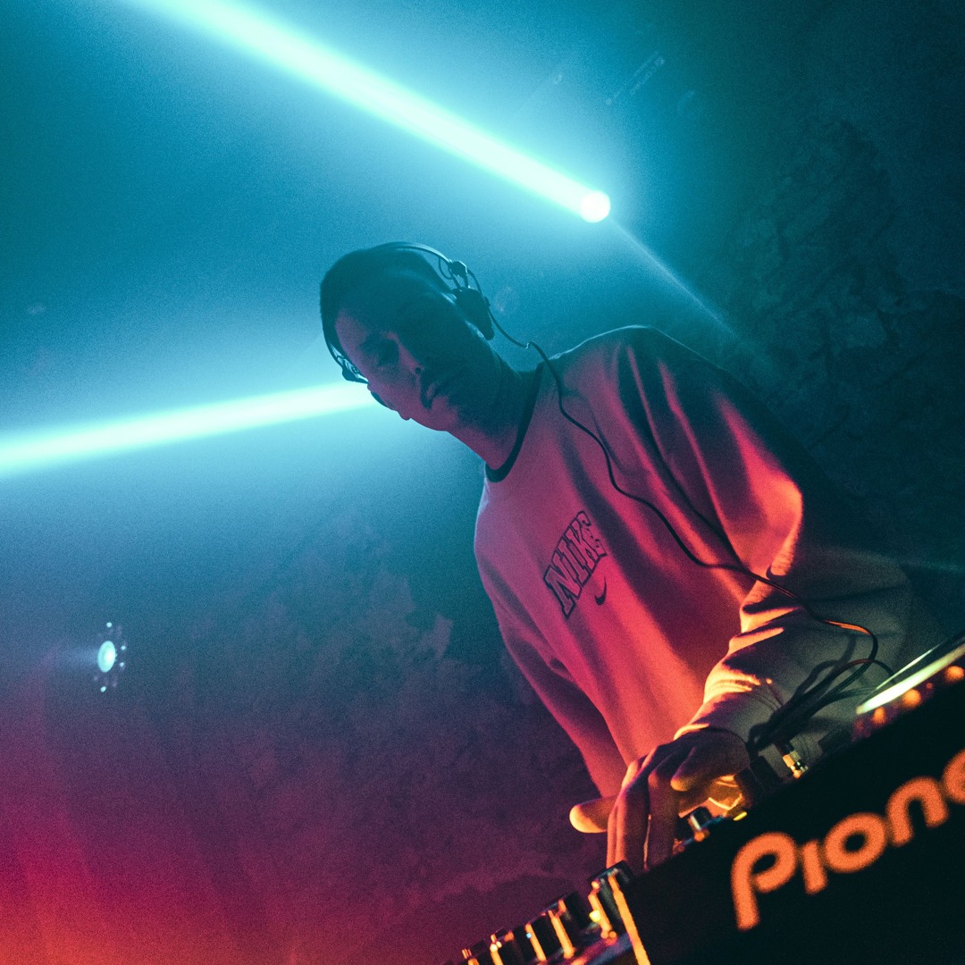 Stream MOIO - Moments (DJ SCHEMA DANCEFLOOR TOOL) by DJ SCHEMA | Listen ...