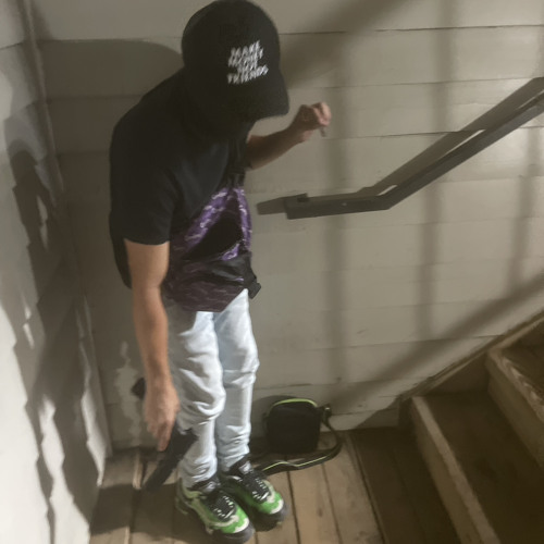 Medz Boss - Invade - Listen to music