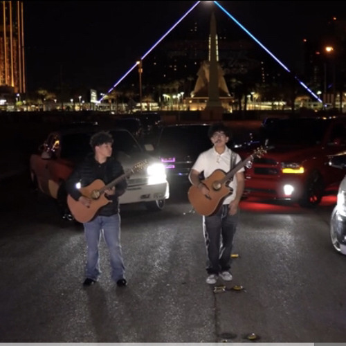 Stream Pandemia 702- El Gallo [Inedita En Vivo] 2022-320k by Shark King ...