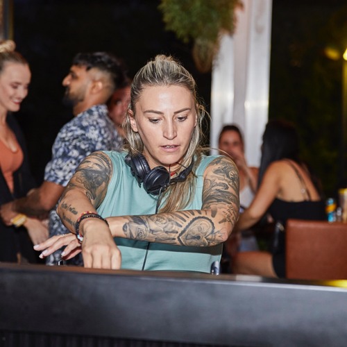 Stream Tashy D'Agrela chilled mix 2023 by TashyD'Agrela | Listen online ...