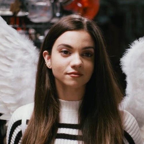 Stream Interview: Actress Lauren LaVera and Actor Elliott Fullam from ...