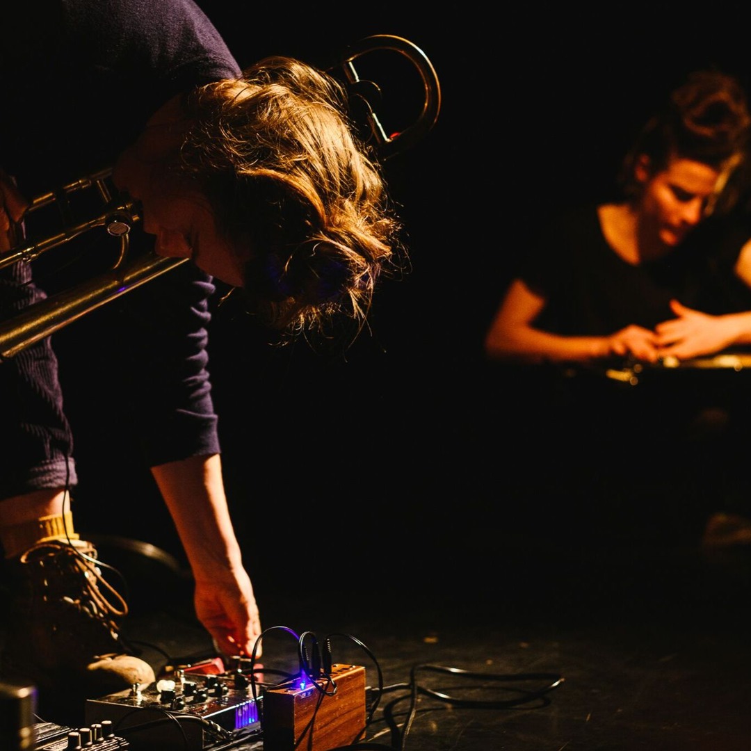 Stream Maria Bertel & Nina Garcia Interview et Extrait De Concert by ...