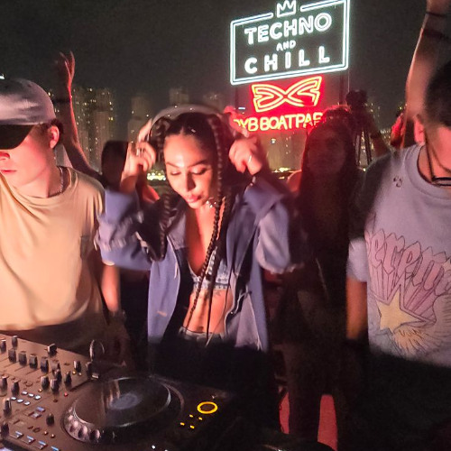 Stream dxb boat party x techno & chill by RAAH | Listen online for free ...