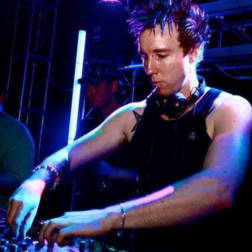 Stream S3RL - Jaded Af feat. Chiyoko & Mc Riddle 8D by zsongz | Listen ...