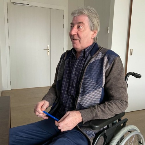 Stream Human Interest Interview Paardenrennen by Jamie | Listen online ...