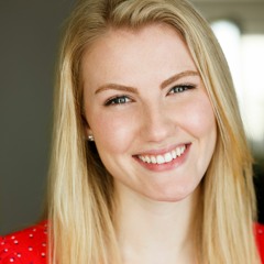 Ellie Baker's Instagram, Twitter & Facebook on IDCrawl