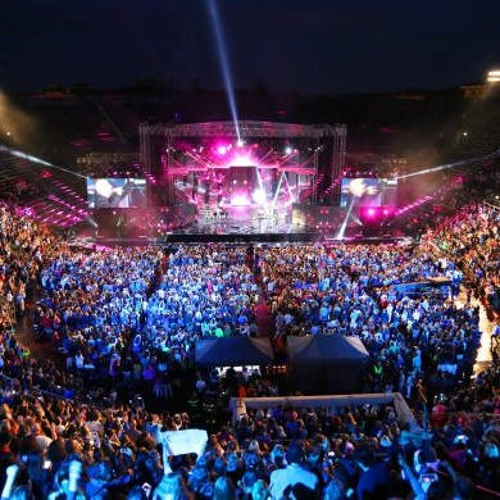 Stream addison rae - i got it bad (demo live concept) by chicita [4 ...