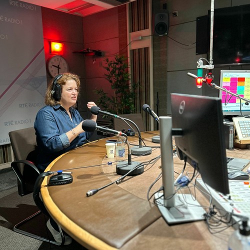 Stream Oliver Callan | Ruth Jones on Gavin and Stacey Rumours by RTÉ ...