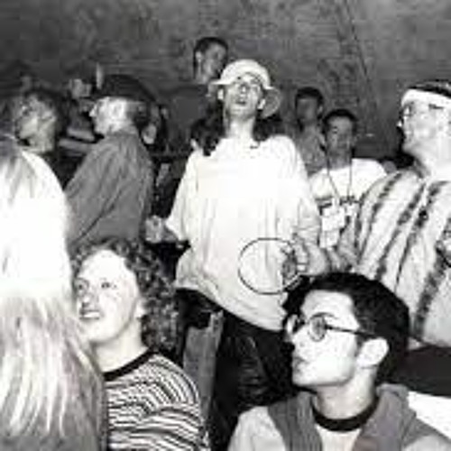 Stream Underground Posse - Straight Up House (Rave Mix) by TopHat ...