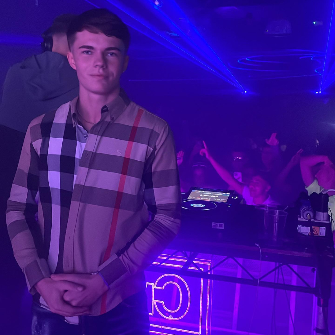 Stream Kian Smyth | Listen to Copy of GS - Money Talks (Remix) playlist ...