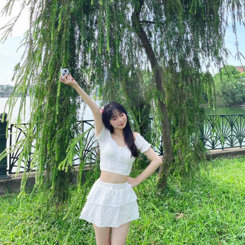 Stream Hiếu Tạ | Listen to Copy of Related tracks: Molly Love - Chill ...